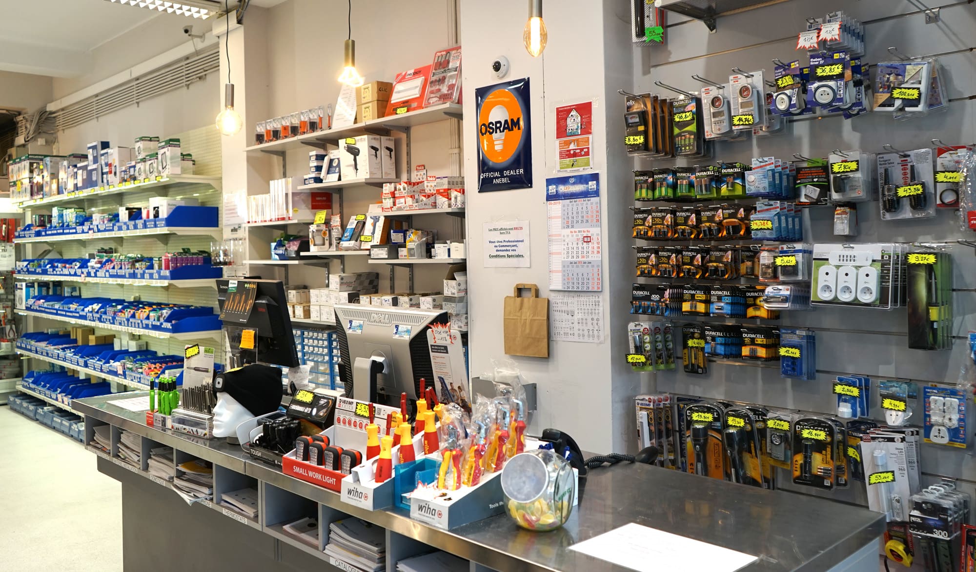 ANEBEL - Matériel & Equipement Electrique à Bruxelles (Uccle)